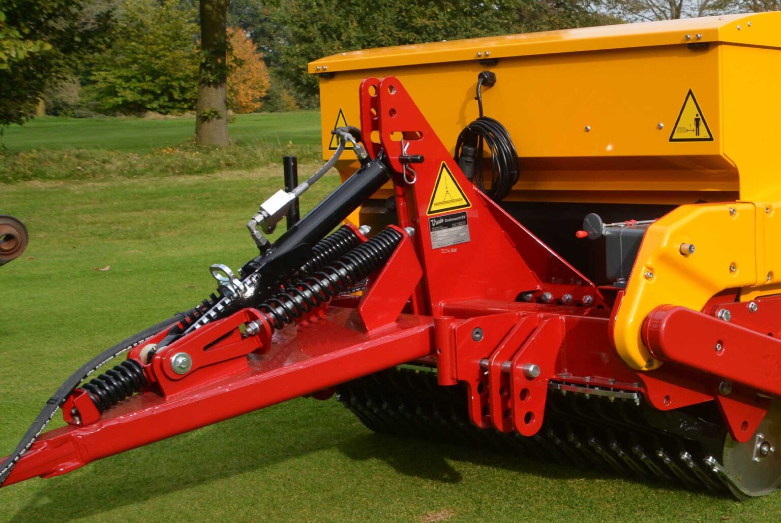 Vredo – Super Compact Series - Campey Turf Care Systems