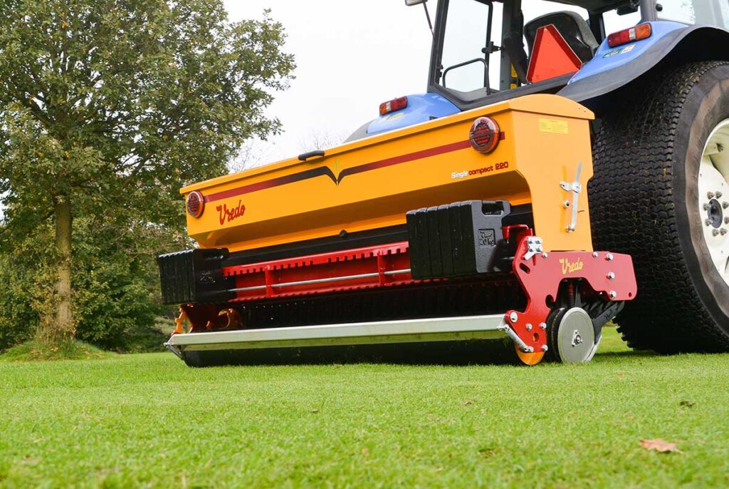 Vredo – Single Compact - Campey Turf Care Systems
