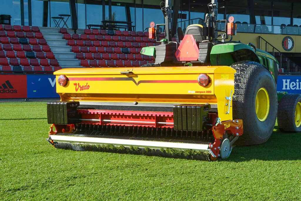 Vredo – Single Compact - Campey Turf Care Systems