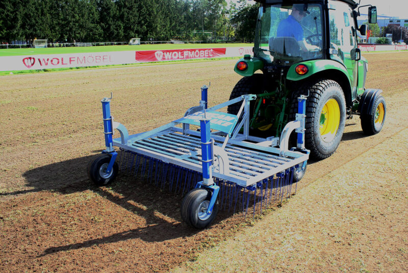 Campey™ - UniRake - Campey Turf Care Systems