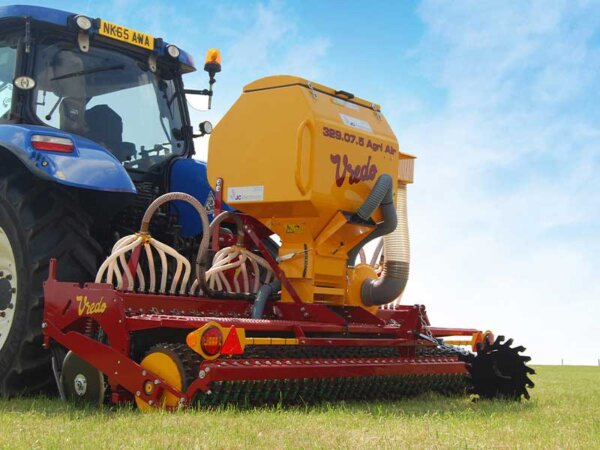 Used Turf Care Machinery - Campey Turf Care Systems