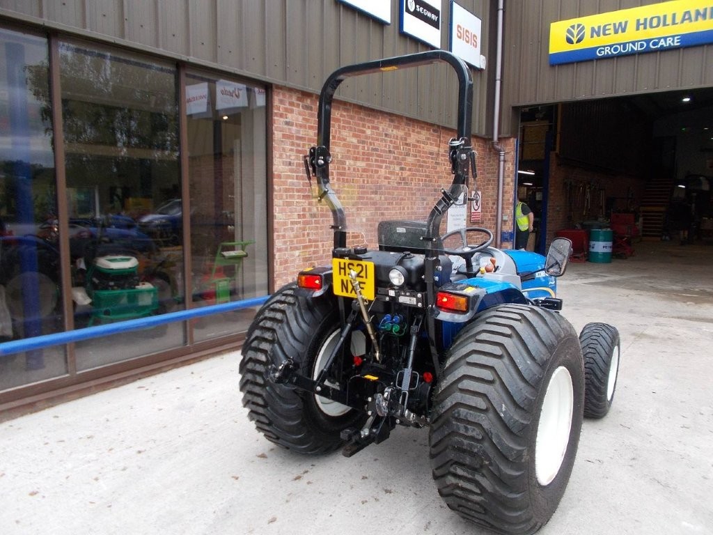New Holland Boomer 40 Tractor U6964 - Campey Turf Care Systems