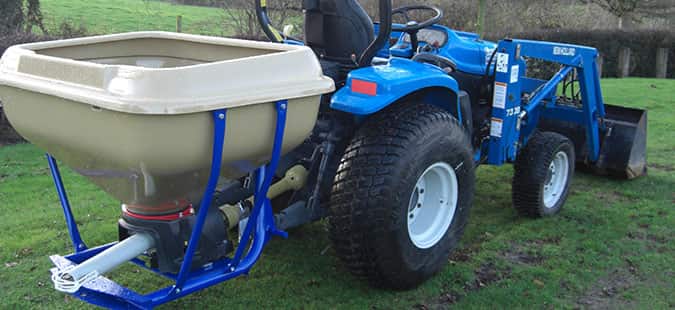 Rycam Fertiliser Spreader At BTME 2015 - Campey Turf Care Systems